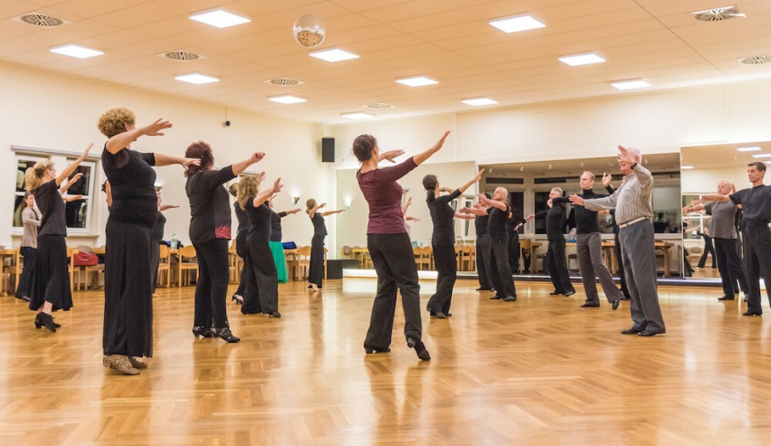 Standard tanzen | TC Rot-Gold Würzburg e.V.